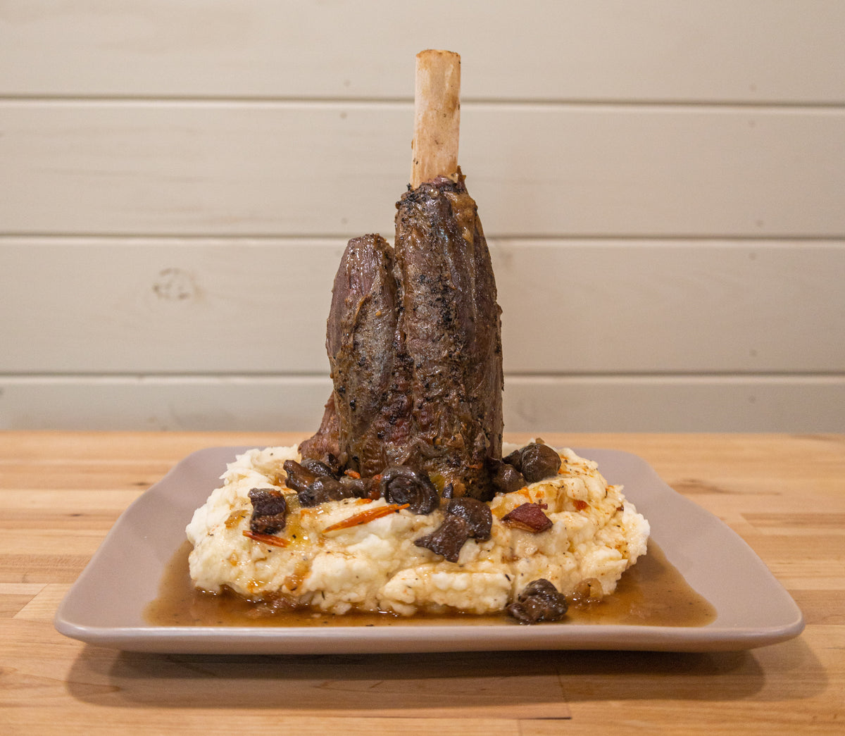 Hunter's Style Braised Elk Shank – Mossy Oak Gamekeeper Butchery